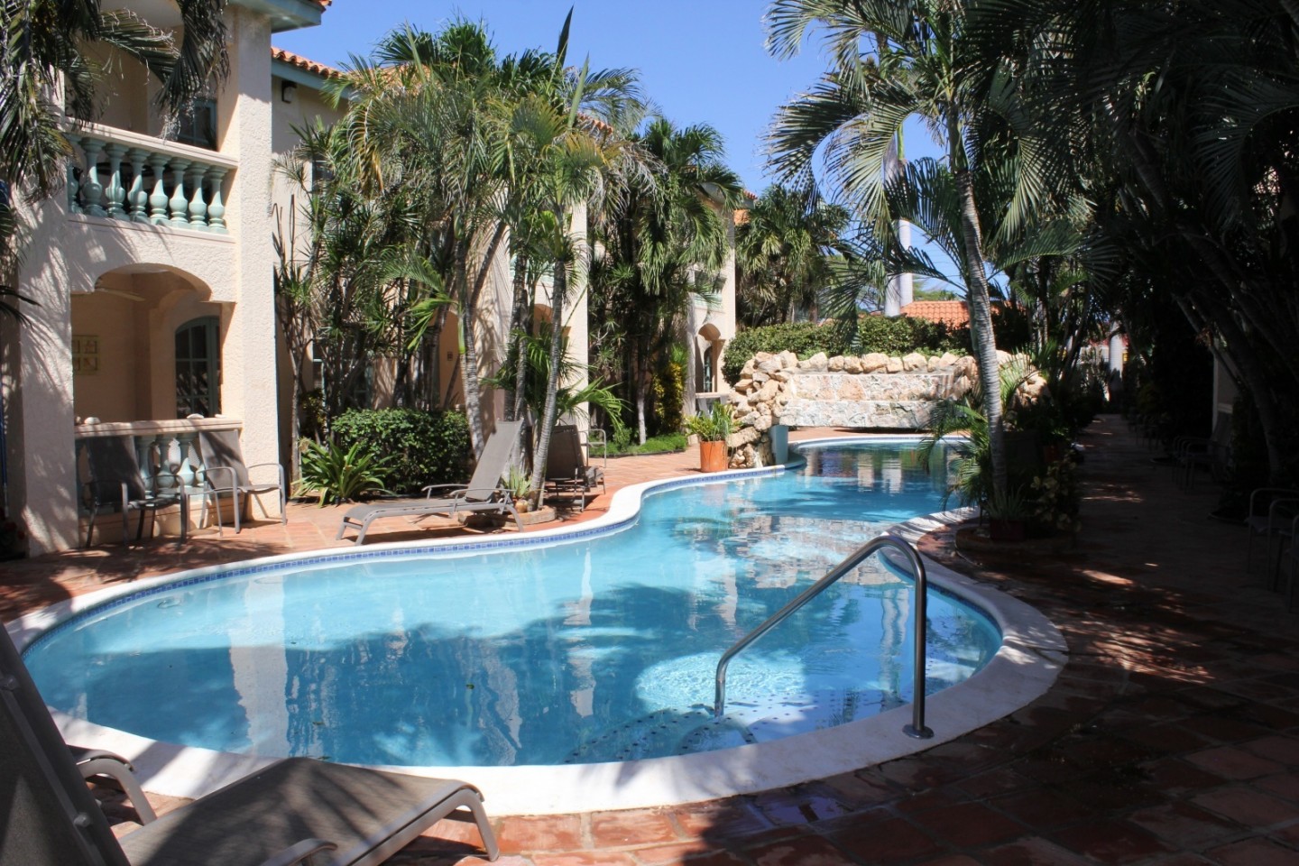Wacamaya 2-A - Condominium for Sale - RE/MAX Aruba