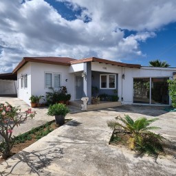 RE/MAX Aruba - Pavia 192